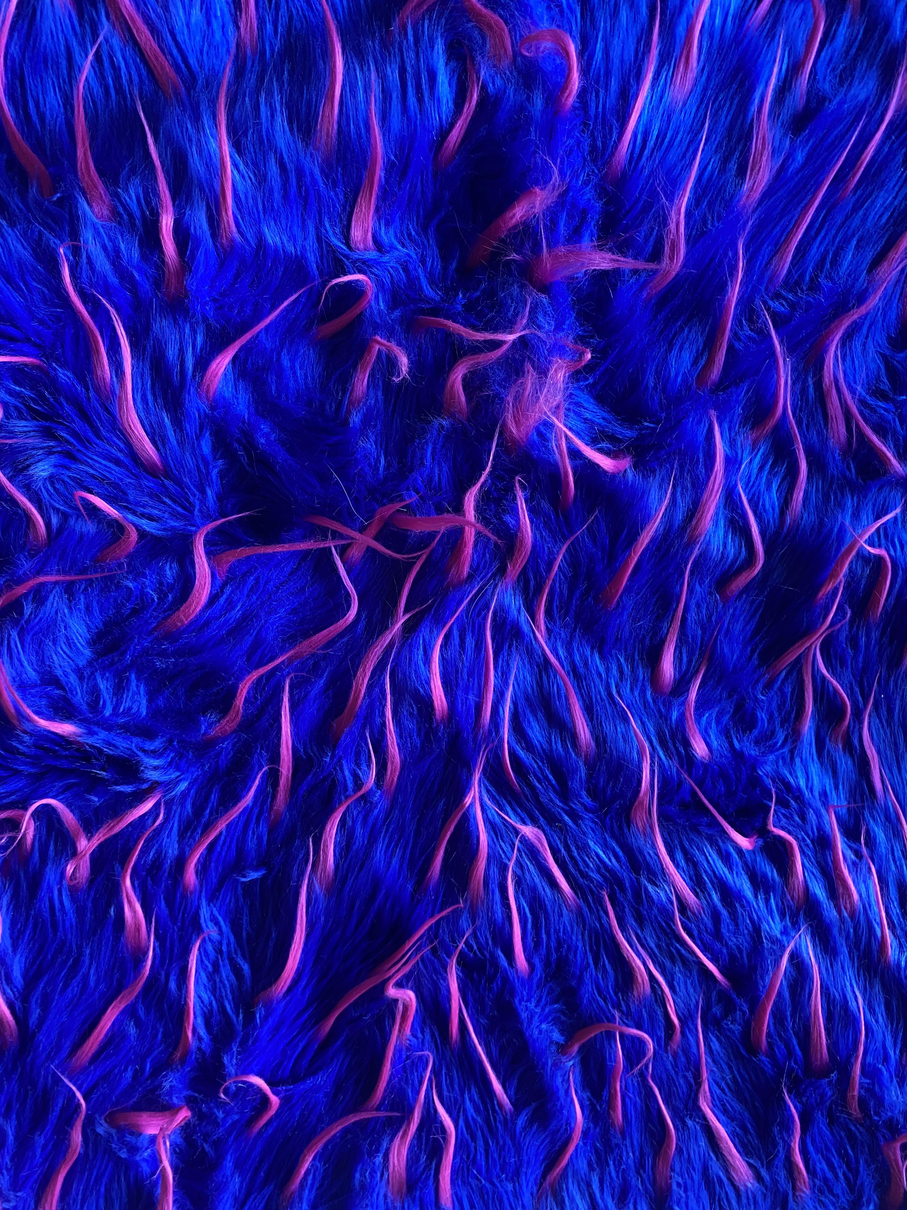 Blue with pink spikes fluffies – shopserotonin